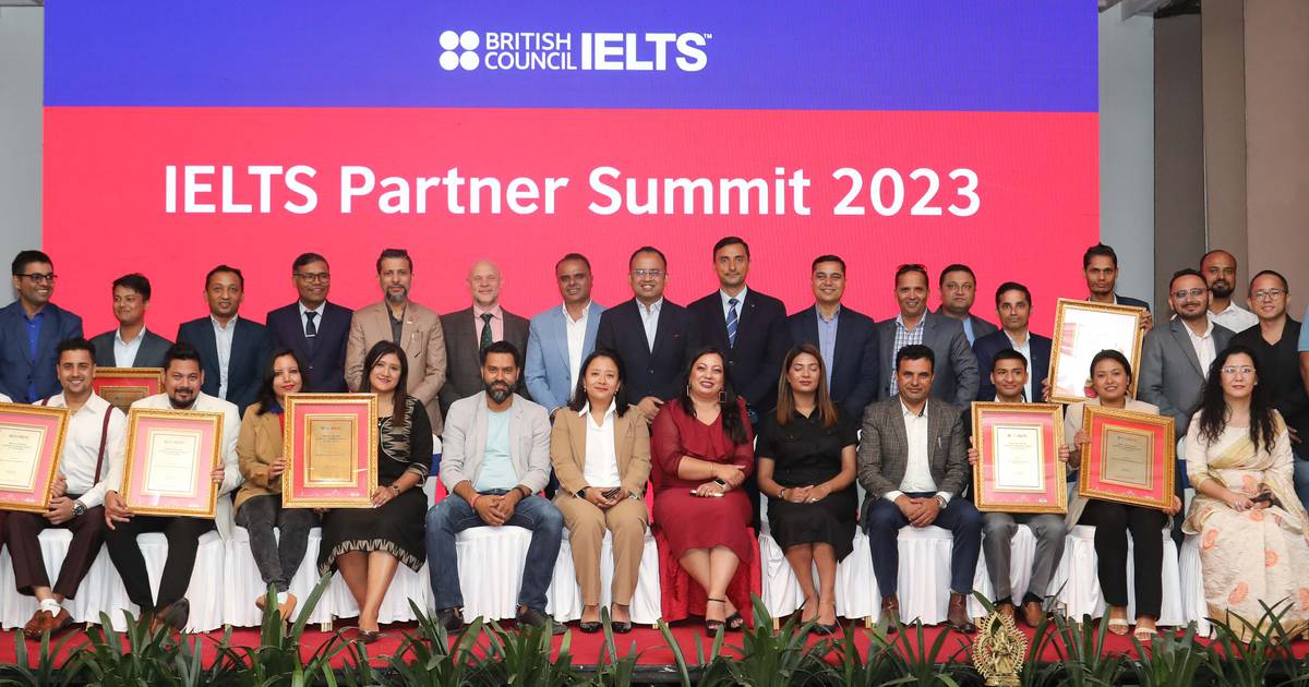 उत्कृष्ट एजेन्टलाई ब्रिटिश काउन्सिलद्वारा पुरस्कृत | Edupatra